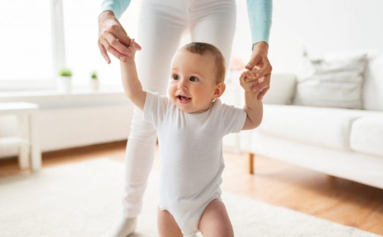 10 ejercicios de estimulación temprana para bebés | Estimular al bebé